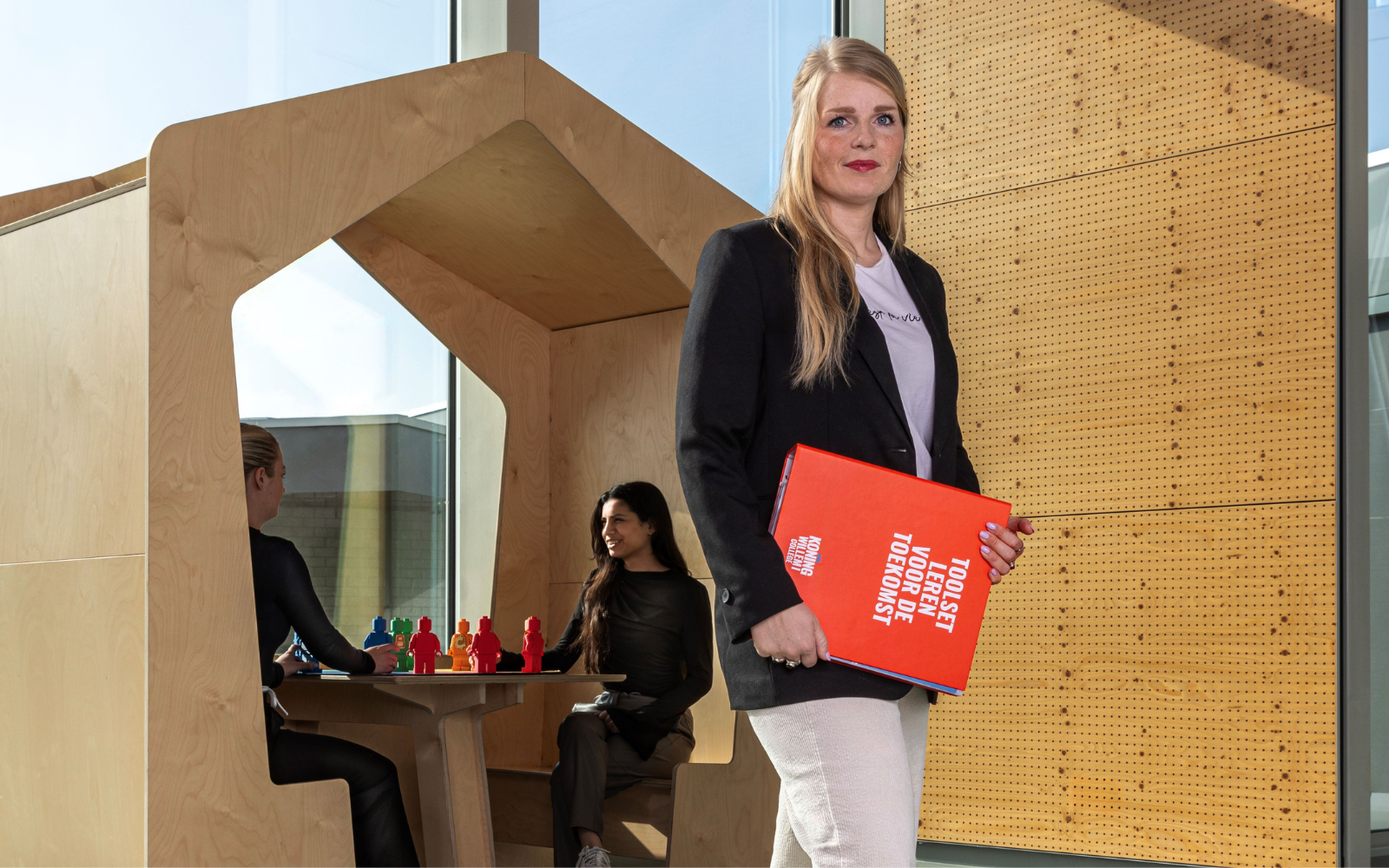 Maak kennis met het Koning Willem I College | Werken bij het Koning ...